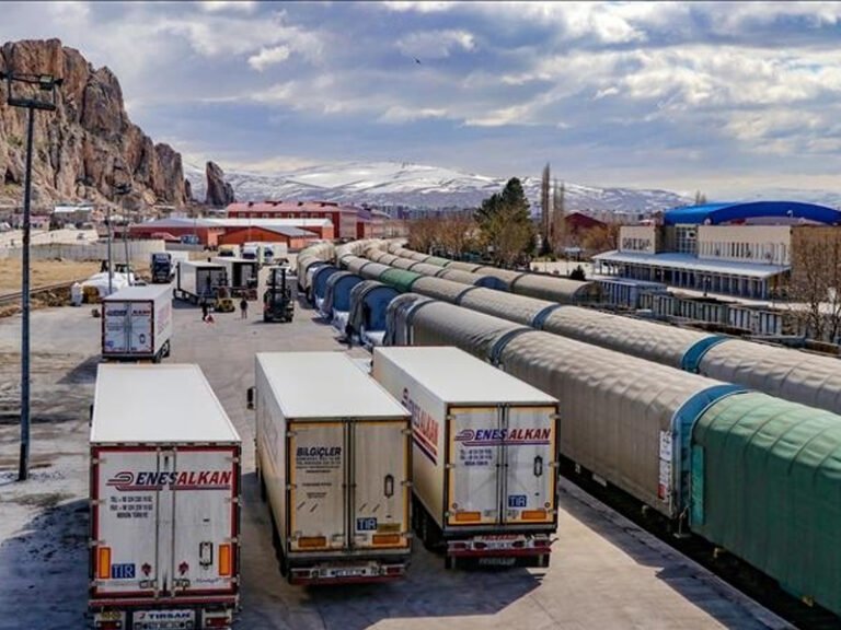 Freight to Iran - Lian Visman